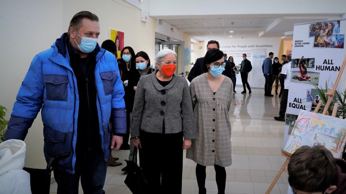 UNMIK and HANDIKOS mark Human Rights Day with artwork exhibition by ...